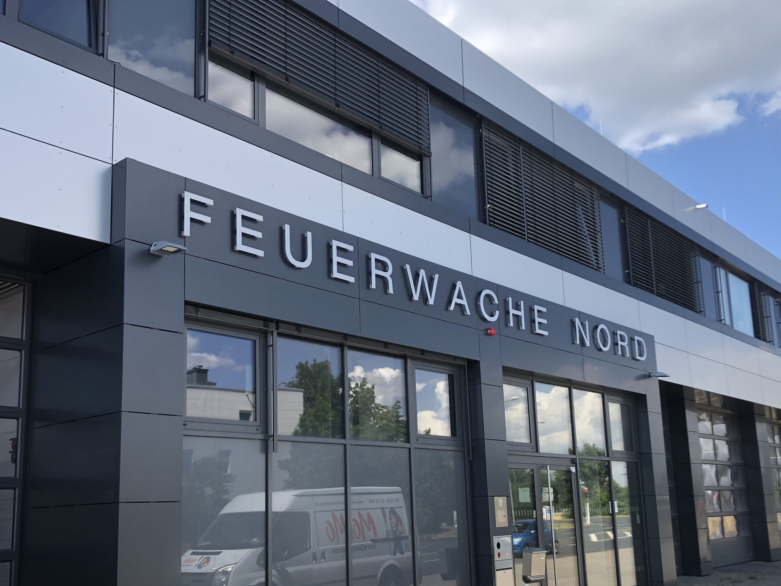 Fire Station North Mannheim | Sill Lighting